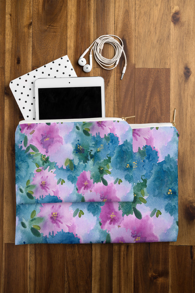 Briar Bush 1 Pouch Joy Laforme